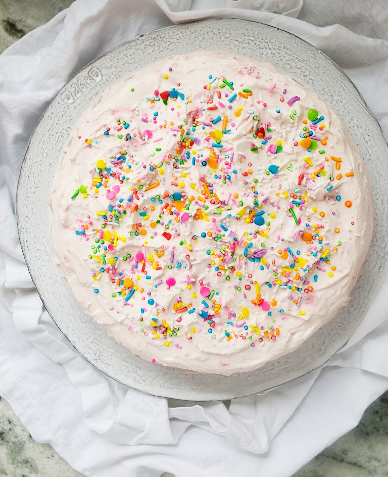 Simple White Cake With Whipped Strawberry Frosting + 5 Spring Party ...